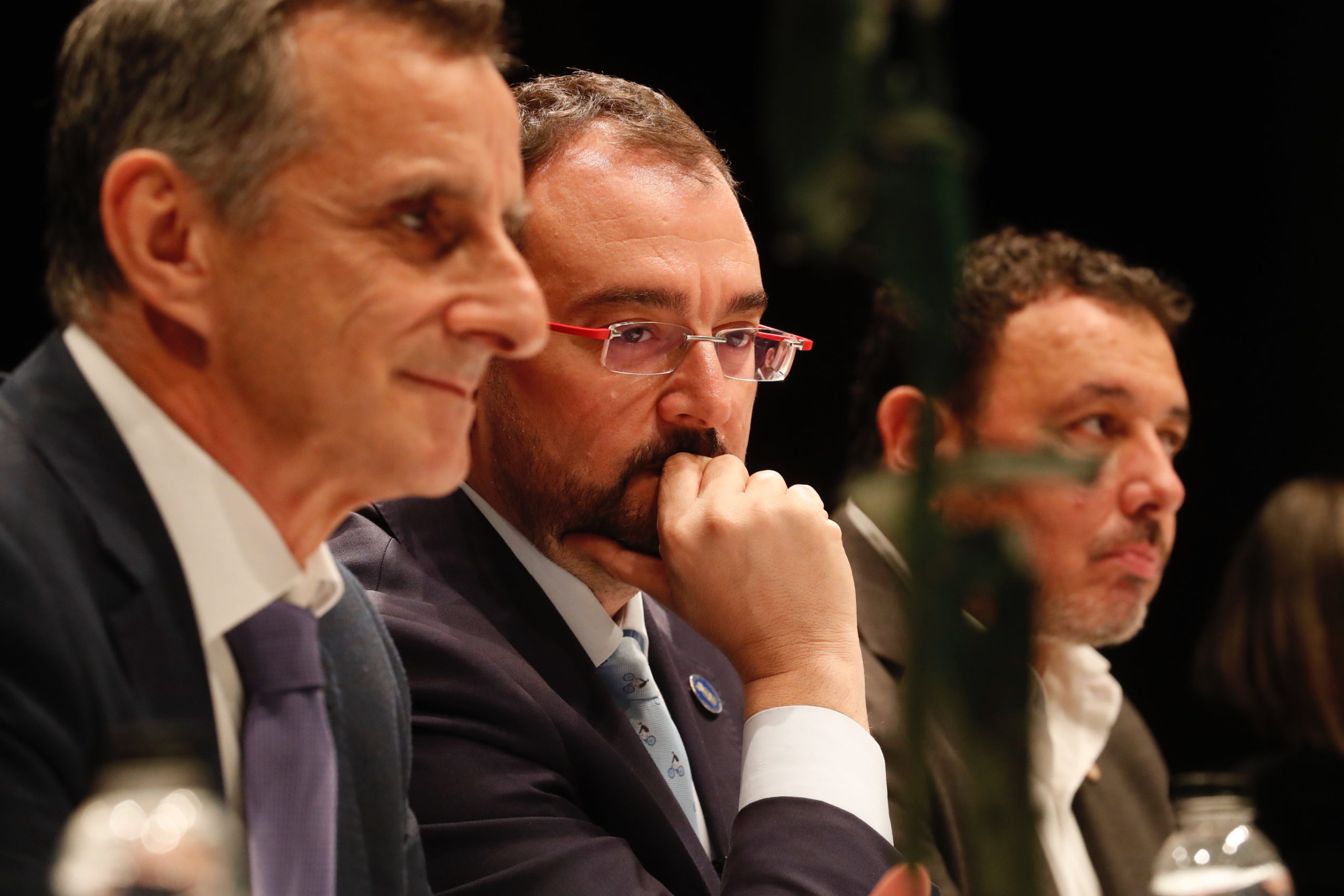 Barbón reclama igualdad para Asturias ante la condonación de parte de ...