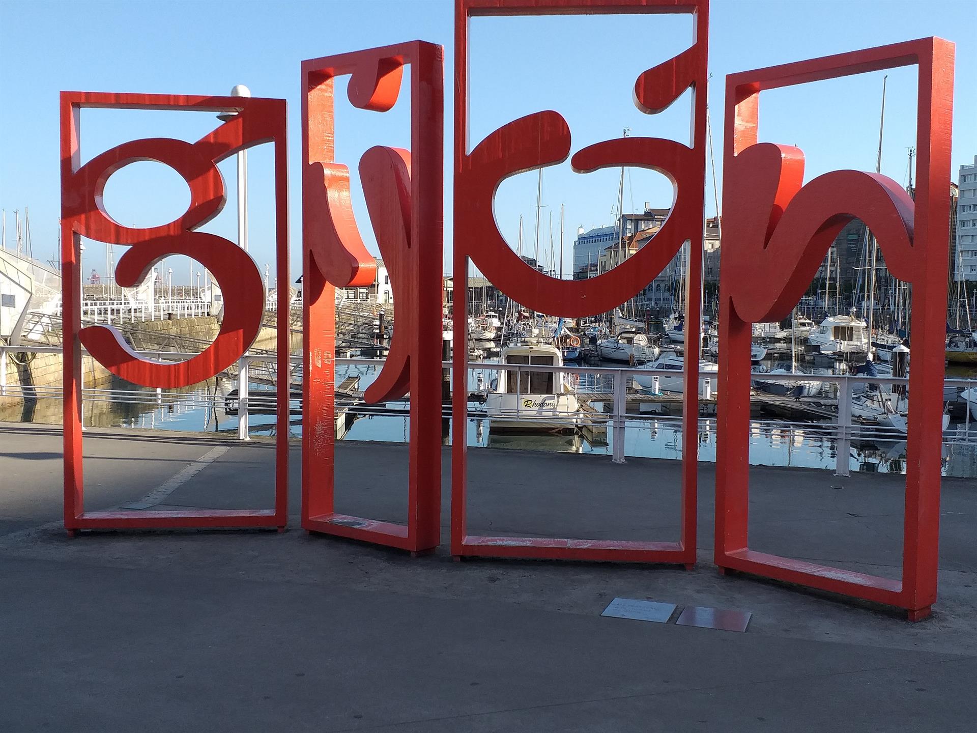 Gijón revalida el distintivo de Destino Turístico Inteligente hasta ...