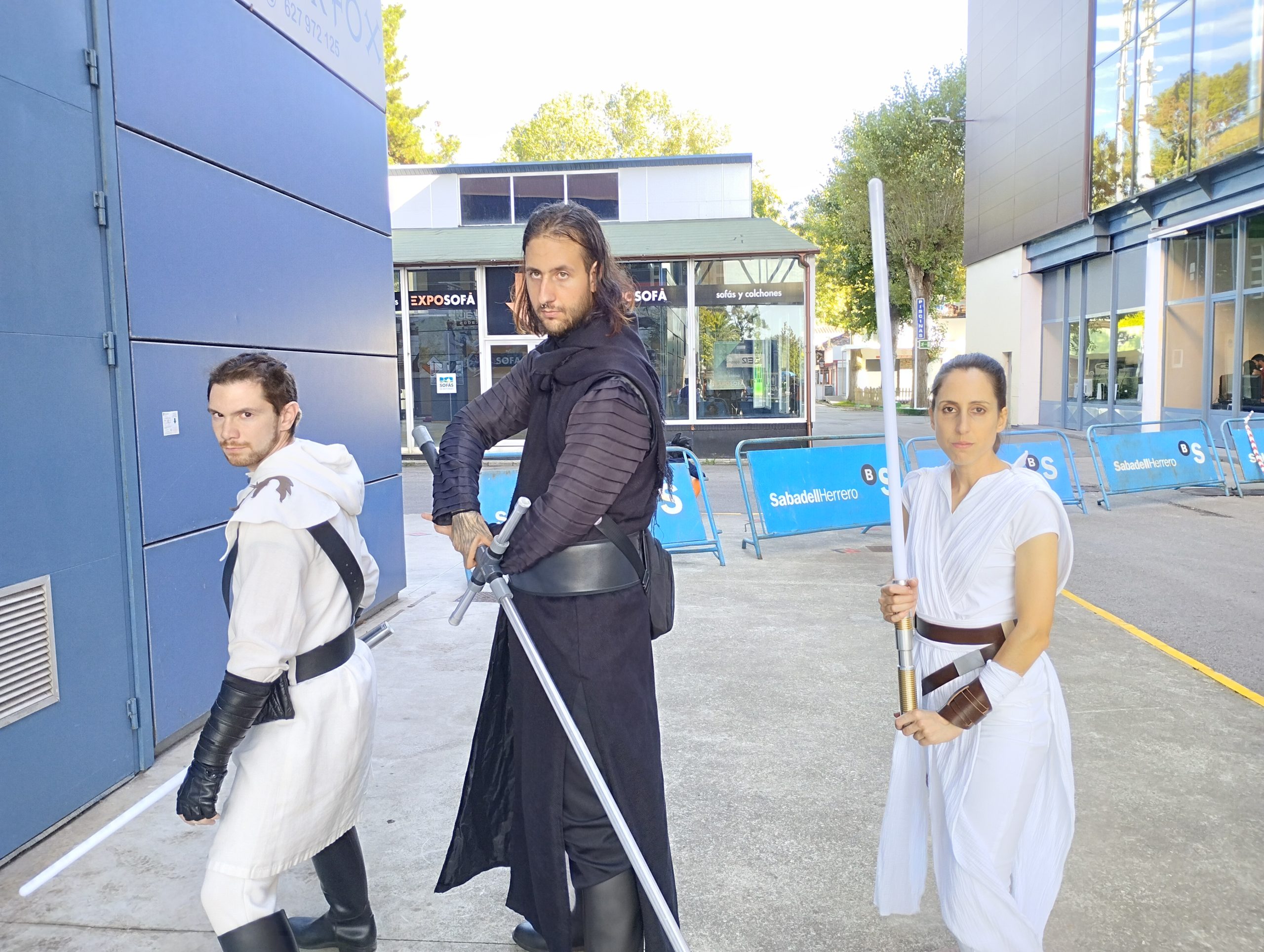 Padawans entrenando en Gijón: los aprendices de Jedi se forman en la ...