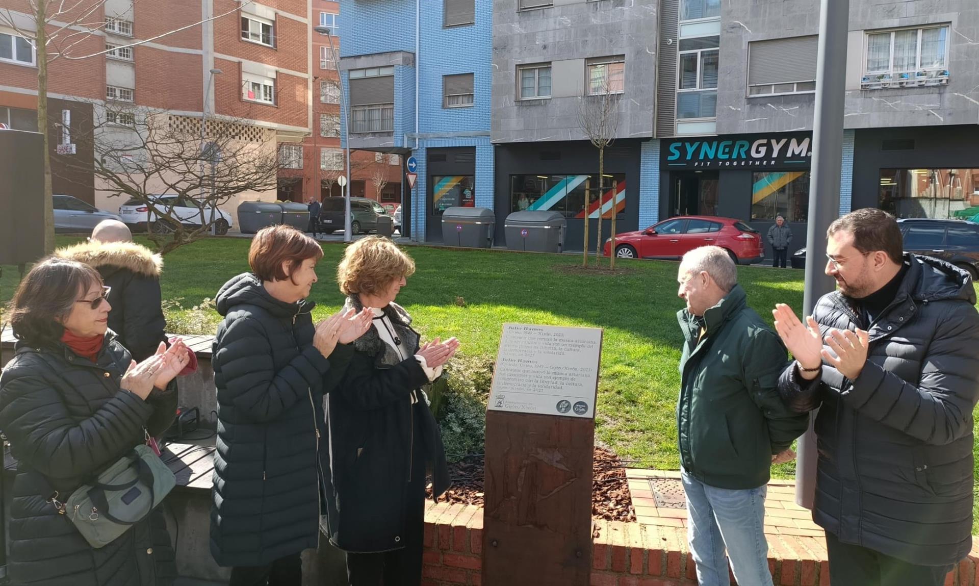 El cantautor Julio Ramos ya tiene su plaza en Gijón: "Fue un hombre de ...